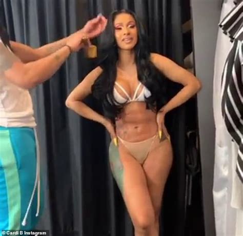 Cardi B Shows Off Her Ripped Abs As She Performs Gospel Remix Of Clout