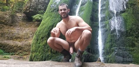 Model Of The Day Vander Pulaski Daily Squirt