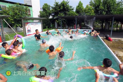 上海高中生吃苦夏令营养成行为好习惯 上海自强军事夏令营