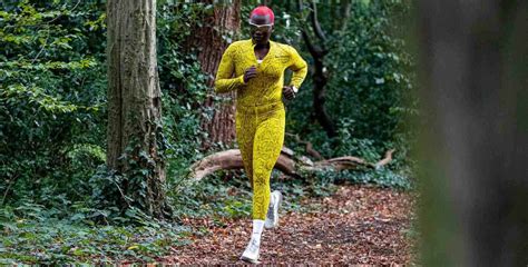 Dora Atim Ultra Black Runnings Interview Popsugar Fitness Uk