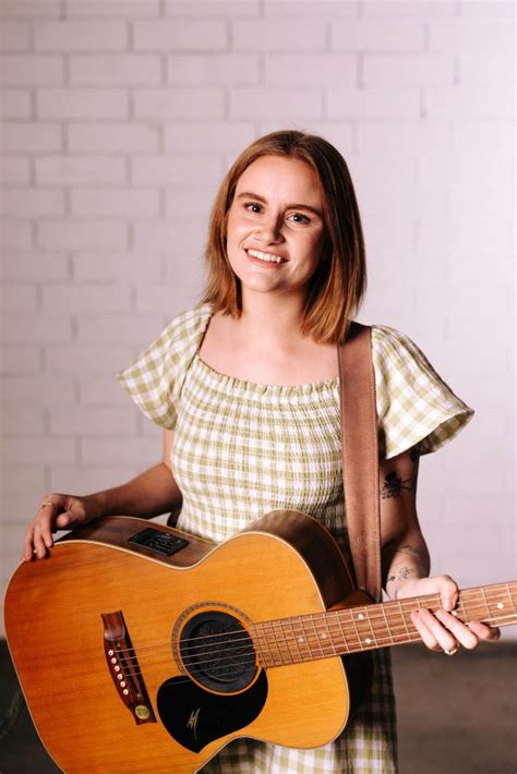 Kate Perth Wedding Singer Dj And Mc Wedding Music Perth