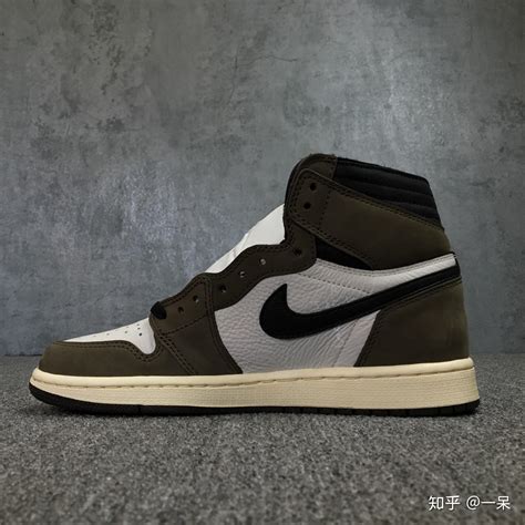 Aj倒钩高帮对比 知乎