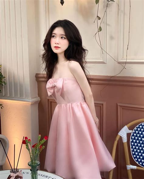 Ghim Trên 氣質美女 Trong 2024 Thời Trang Nữ Con Gái Thời Trang