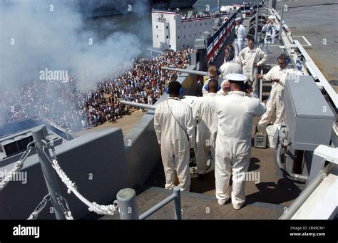 Us Navy The Us Navy Commissioned Its Newest Nimitz Class Aircraft