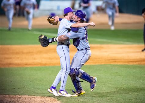 Lsu Baseball Adds Transfer Michael Braswell College World Series