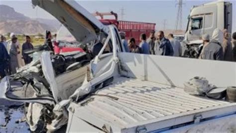 مصرع 8 وإصابة 4 فى حادث تصادم على الطريق الصحراوى الشرقى