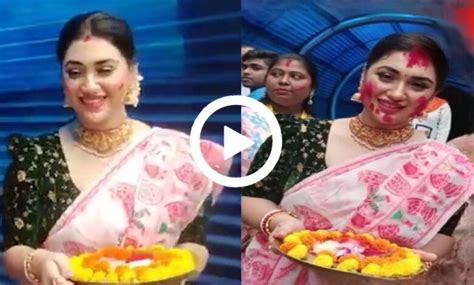 Apu Biswas শাকিব ধোঁকা দিয়েছেন অপুকে বাংলাদেশ ভালো লাগছে না নায়িকার