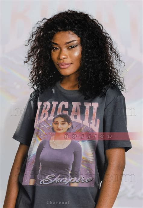 Abigail Shapiro Vintage Tee Big Goth GF Meme Shirt Bluefink