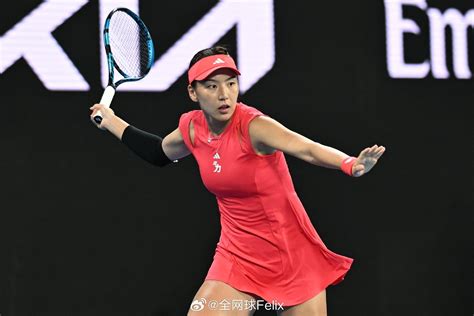 中国金花惊艳澳网，肤白貌美气质出众，莎娃曾断言她必成世界第一王欣瑜大满贯女双