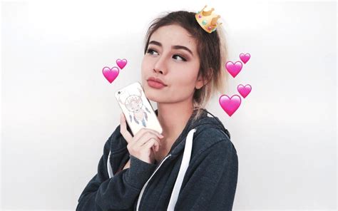 Awkarin Disebut Makin Cantik Saat Nikmati Liburan Bareng Sahabat Netizen Fix Mantan Nyesel