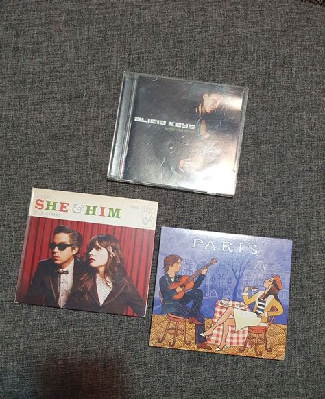 Coleção De Cds Shehim Alicia Keys E Paris Item De Música Usado