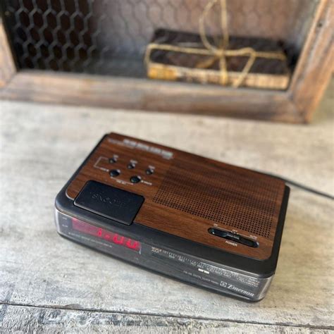 Vintage Emerson Amfm Digital Clock Radio No Alarm Etsy
