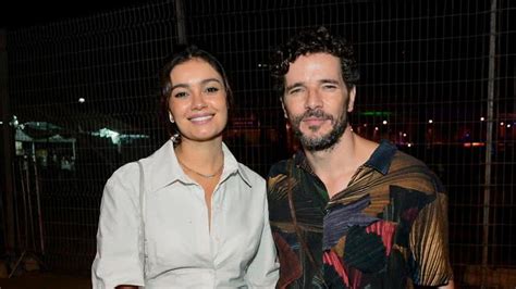 Daniel De Oliveira Ex Marido De Sophie Charlotte Assiste Show Da Atriz No Rio