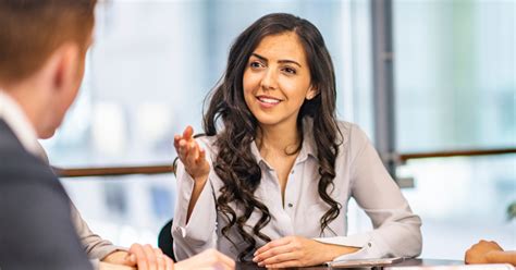8 Qualities Of A Truly Decent Woman According To Psychology