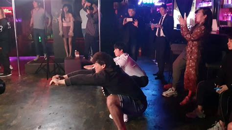 Dj J Locke 와 머슬매니아 세계챔피언 황철순 선수 Get Fit Get Fun Fitness Party Youtube