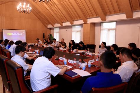 2021年教育部直属高校教师职称评审监管工作专家组现场检查北京外国语大学教师职称评审工作李显扬