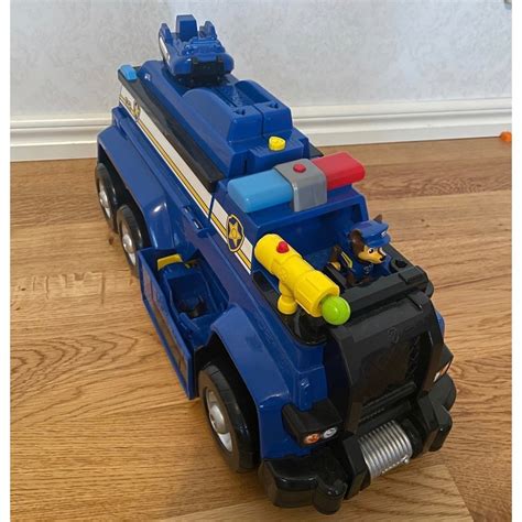 Paw Patrol Chase med stor polisbil Köp på Tradera 603421237