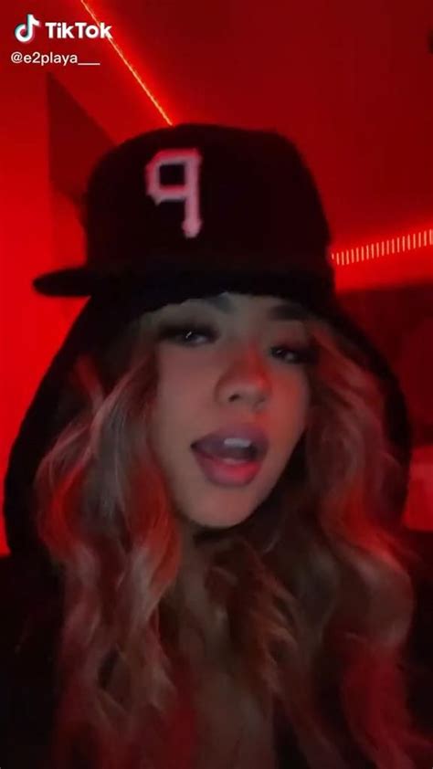 190 Meilleures Idées Sur Aesthetic Tik Tok Fond Décran Téléphone