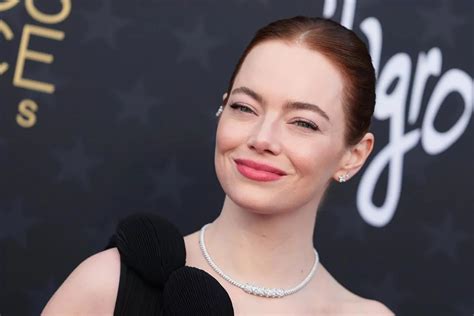 Emma Stone Justifies The Explicit Sex Scenes In Poor Things Marca