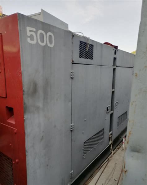 ขายเครื่องปั่นไฟ เจนเนอเรเตอร์ 500kva สภาพดี เจ้าของขายเอง Ennxo