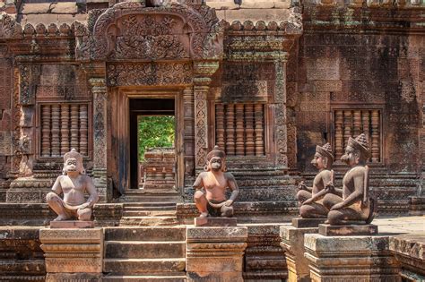 Banteay Srei Temple