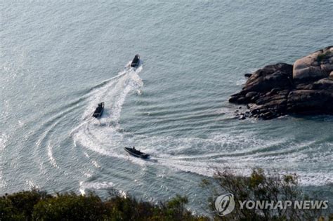 중국 대만 포위훈련 둘째날 군용기 70대·군함 11척 무력시위종합 파이낸셜뉴스
