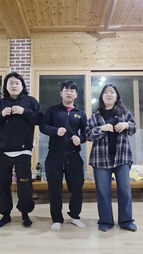 스윙댄스 동호회 스위티스윙 중급 강습 신청 안내 대 상 동호회 정규강습 이수자 And 스윙아웃이 가능하신 분 정회원이상