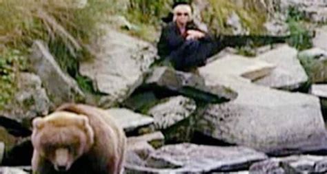 The Tragic Story Of Amie Huguenard The Doomed Girlfriend Of ‘grizzly Man Timothy Treadwell
