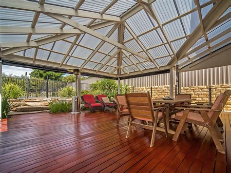 Discover The Advantages Of Suntuf® Polycarbonate Roofing