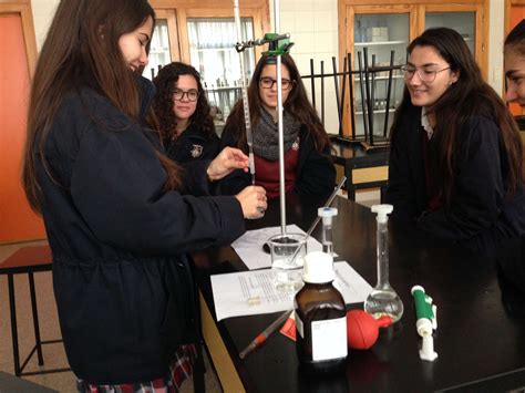 Laboratorio De Química Colegio Nuestra Señora Del Carmen