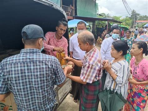 ပဲခူးတိုင်းဒေသကြီးအစိုးရအဖွဲ့၏ စီစဉ်မှုဖြင့် ပဲခူးမြို့မှ ပြည်သူများအတွက် ဆန်နှင့်စားသုံးဆီများ