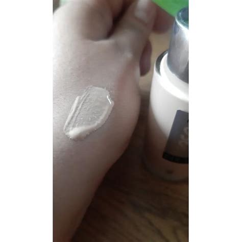 Maybelline New York Super Stay 24h Skin Tint Podkład Rozświetlający