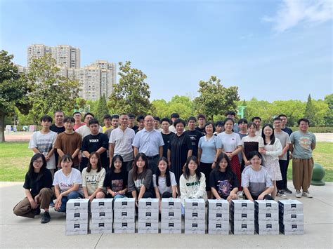 软件工程系：心系学子 情暖中秋，校领导看望慰问学生