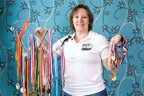 Natasja 47 Verloor Na Borstkanker Vertrouwen In Haar Lichaam Tot Ze