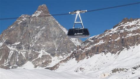 Traversata Del Cervino In Funivia Aperto Il Nuovo Collegamento