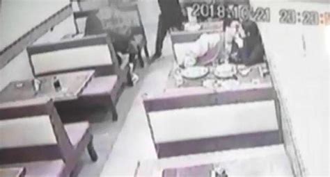 SJL Sicario Asesina De Un Balazo A Hombre Delante De Su Pareja En Chifa ACTUALIDAD PERU