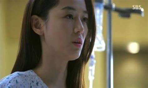 전지현 임신 영화 암살 촬영 중 부상 투혼 산 촬영 중 발톱까지 빠져