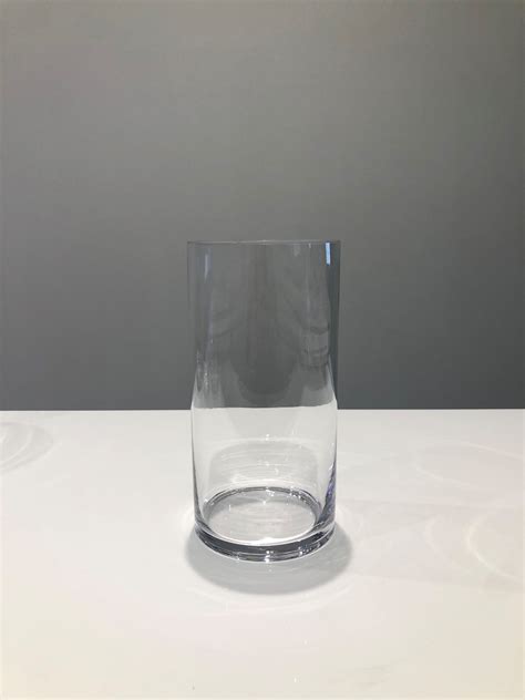 Clear Cylinder Vase 20cmh X 10cmd Weddings Of Distinction
