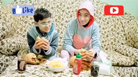 تحدى على كميه برجر 🍔🍔🍔والعقاب 🍋 Youtube