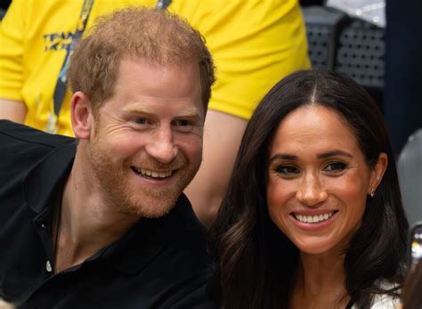 Meghan Markles Dilemma Over Workplace World Mental Health Day
