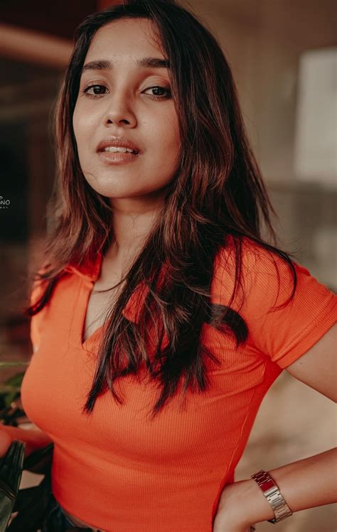 Anikha Surendran Rsouthindianangels