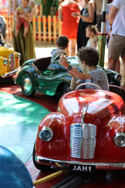 Barnes Fair — Barnes Community Association