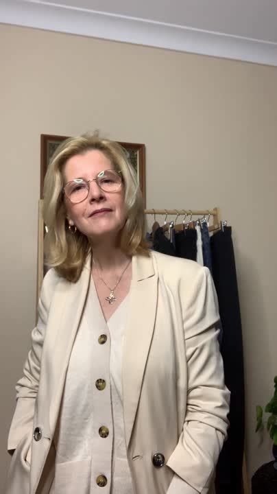 Jane Larson On Linkedin Overwhelmed At The Thought Of Sorting Your Wardrobe A Wardrobe Full But…