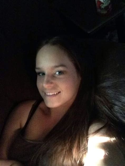 Female Profile And Live Cam Show Skyprivate
