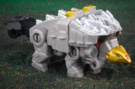 Transformers Generations Legacy Ev Core Skarr Wholesale