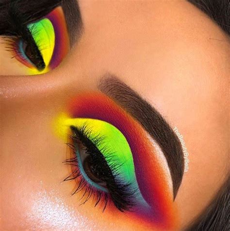 Colorful Eye Makeup Ideas