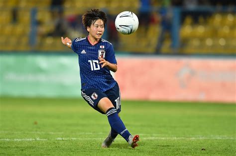 【photo Story】安藤梢、猶本光、菅澤優衣香、遠藤優浦和が大宮とのweリーグ「さいたまダービー」を制す15枚 ページ 10