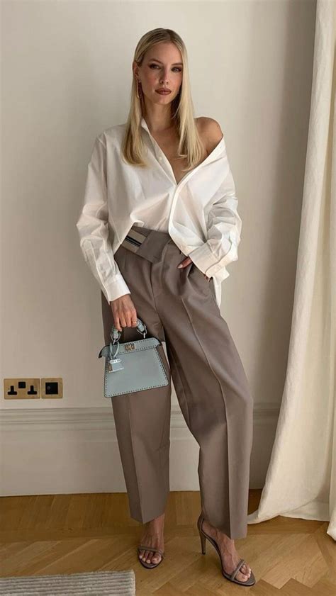 Pin de IRINA CHER VA en OUTFITS АУТФИТЫ en 2024