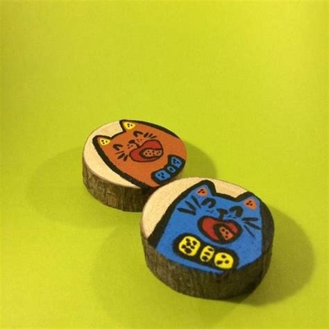 کمدا قیمت و خرید مگنت چوبی رنگ نارنجی و آبی 💙🧡 برند دست سازه های ه