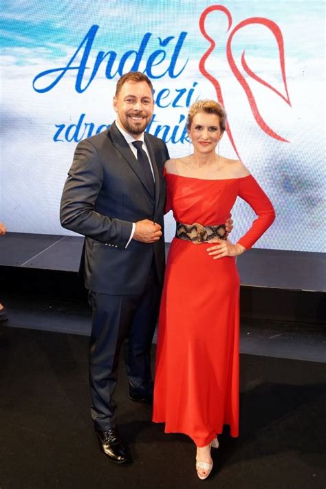 Usměvavá Lékařka Marta Vachová Z Nemocnice Teplice Se Stala Dalším